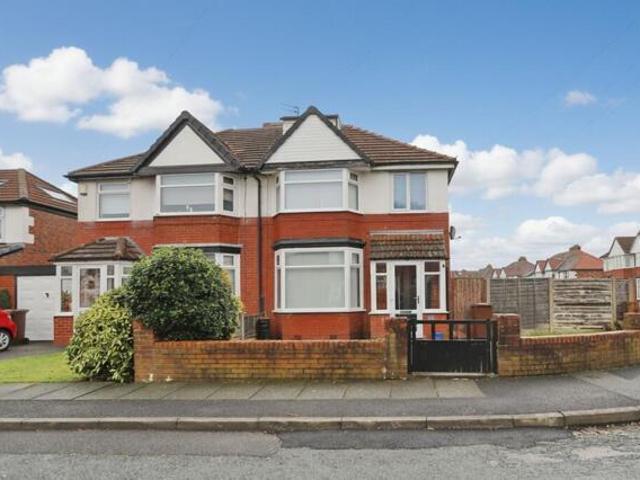 3 Bedroom House Prestwich Bury 98477519