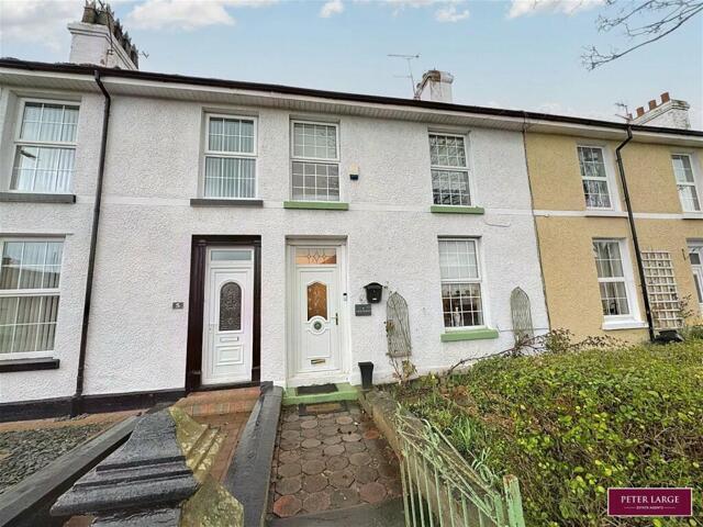 3 Bedroom House Prestatyn Denbighshire DENBIGHSHIRE LL19 7SW 87306608