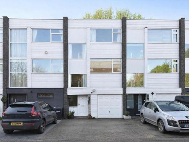 3 Bedroom House Prestbury Gloucestershire 101586726