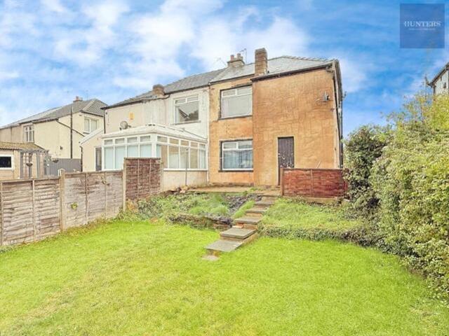 3 Bedroom House Pudsey Leeds 99290534