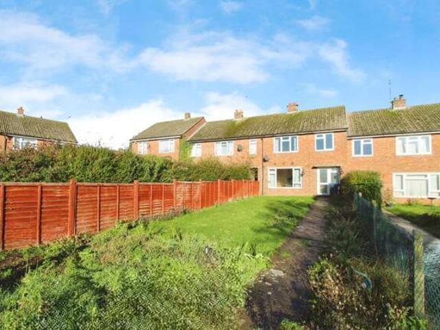 3 Bedroom House Purton Swindon LS98903199
