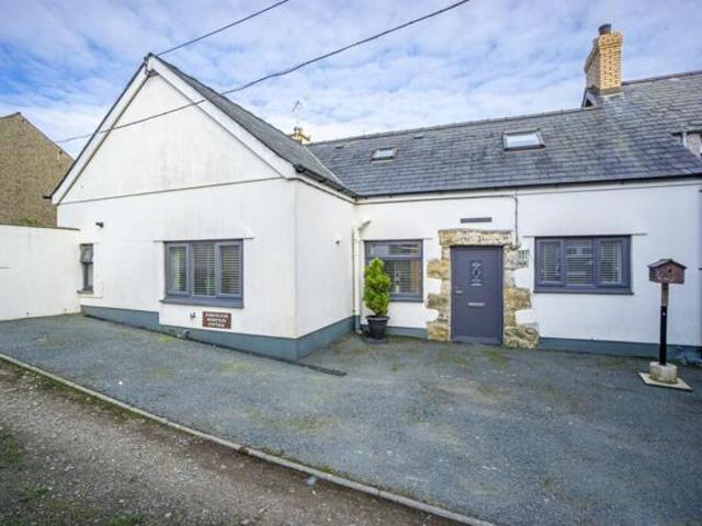 3 Bedroom House Pwllheli Gwynedd 101796892
