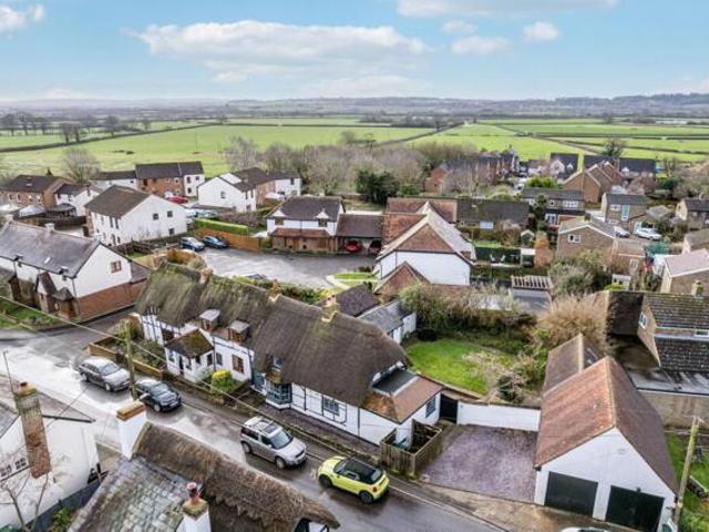 3 Bedroom House Quainton Buckinghamshire LS101199762