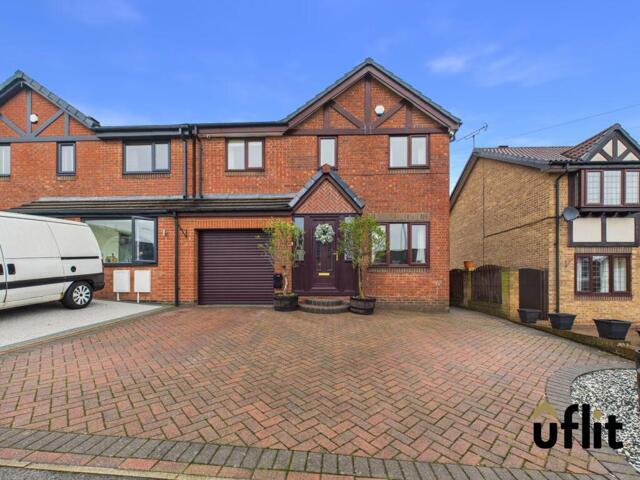 3 Bedroom House Rotherham South Yorkshire LS98687514