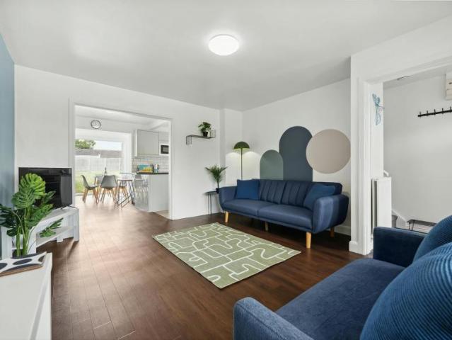 3 Bedroom House Royal Leamington Spa Royal Leamington Spa LS90033040