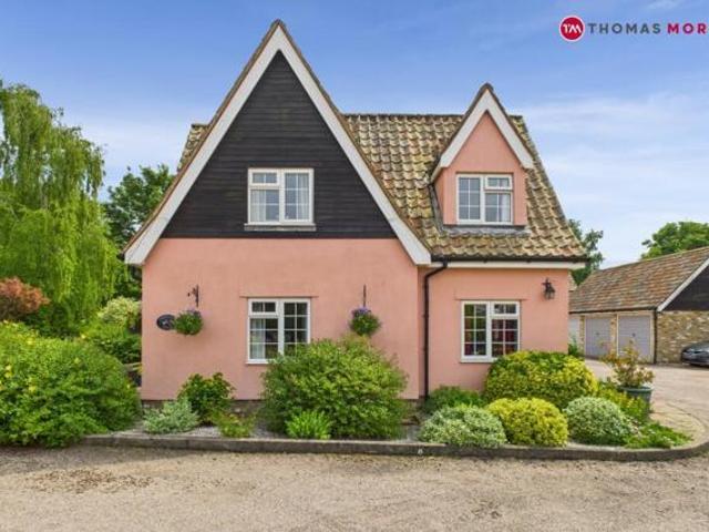 3 Bedroom House Royston Cambridgeshire LS99840358