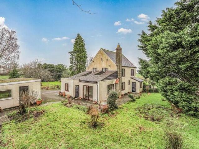 3 Bedroom House Rock Cornwall 99735926