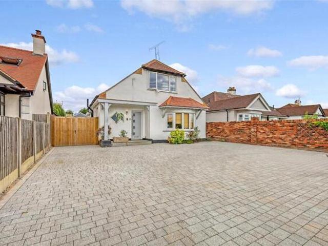 3 Bedroom House Rochford Essex 99608399