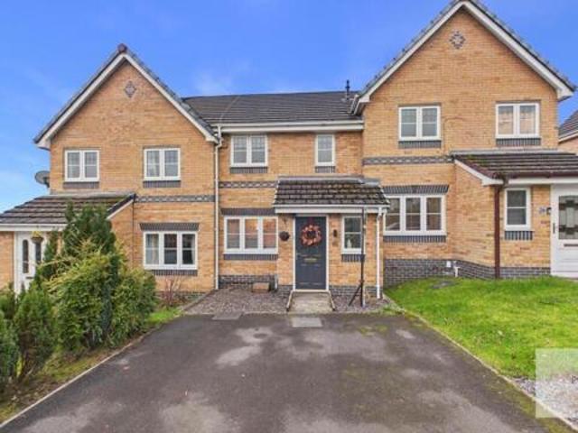 3 Bedroom House Ramsbottom Greater Manchester LS101119166