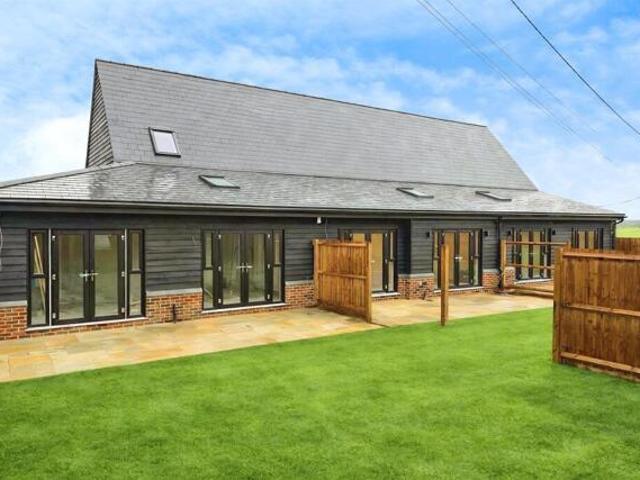 3 Bedroom House Ramsey Ramsey 98386936