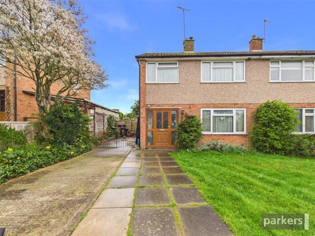 3 Bedroom House Reading Wokingham LS101231718