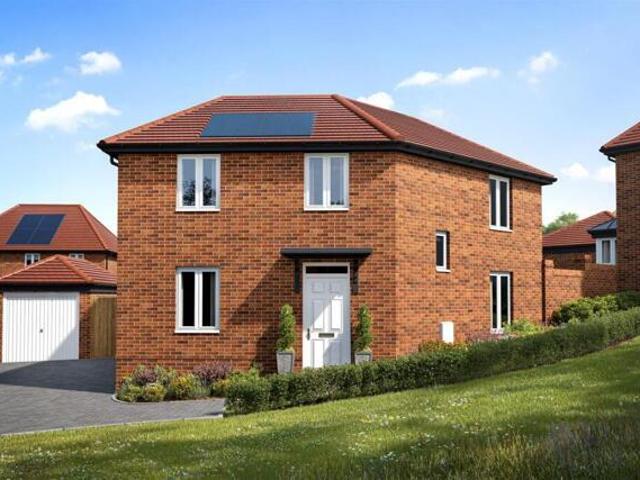3 Bedroom House Redditch Worcestershire 100398385