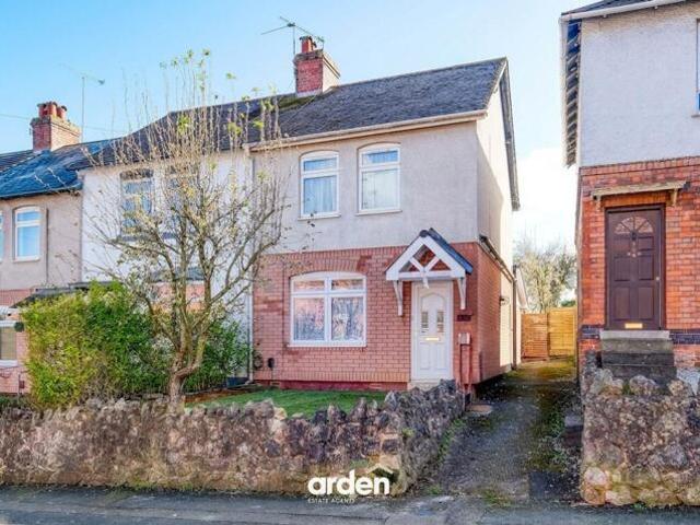 3 Bedroom House Redditch Worcestershire 101199944