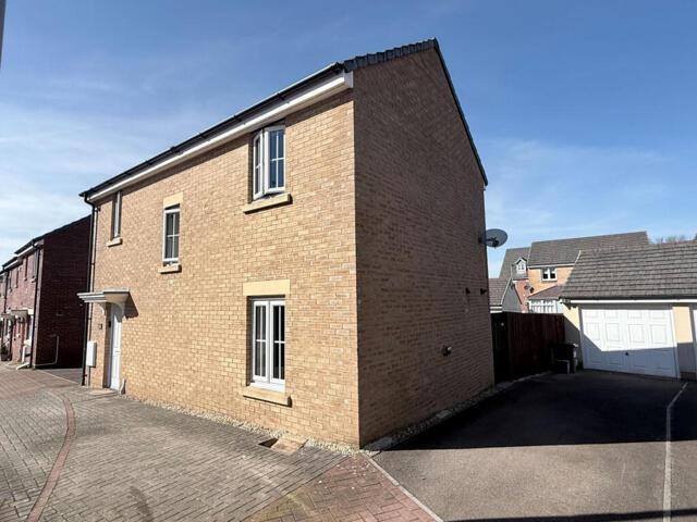 3 Bedroom House Rhondda Cynon Taff Rhondda Cynon Taff 101060030