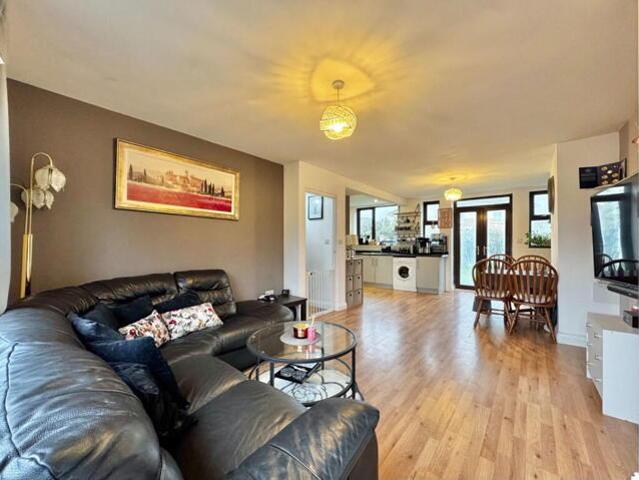 3 Bedroom House Rhondda Cynon Taff Rhondda Cynon Taff LS99608574