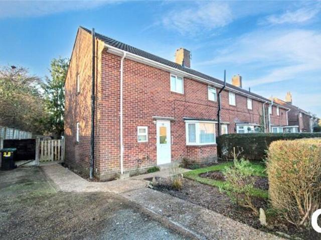 3 Bedroom House Ringwood Hampshire LS98903641