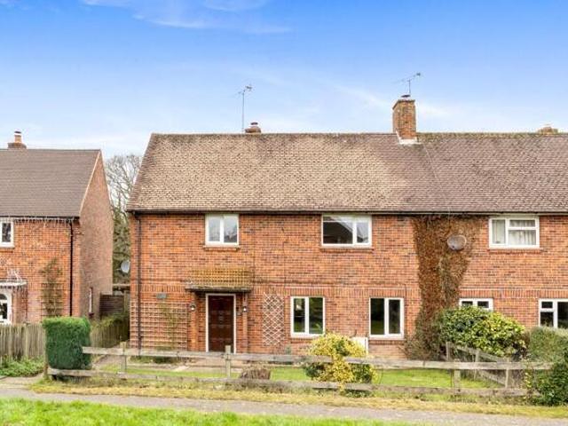 3 Bedroom House Rudgwick West Sussex 98504083