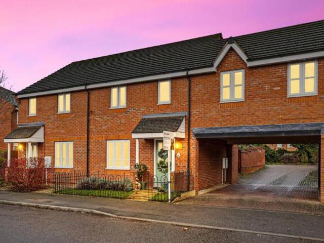 3 Bedroom House Rugby Warwickshire LS99029205