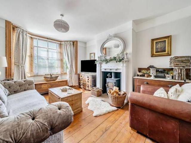 3 Bedroom House Rye East Sussex 100096862