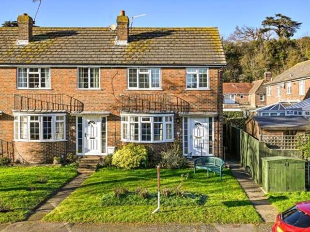 3 Bedroom House Rye East Sussex 98577842