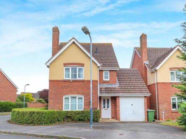 3 Bedroom House Worcestershire Worcestershire 99840462