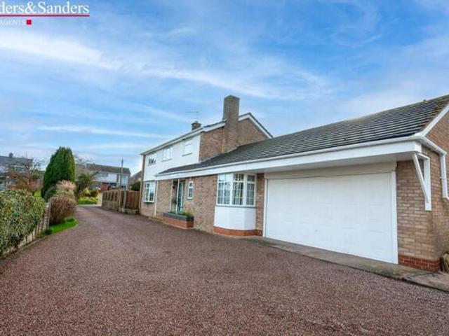 3 Bedroom House Worcestershire Worcestershire LS99952375