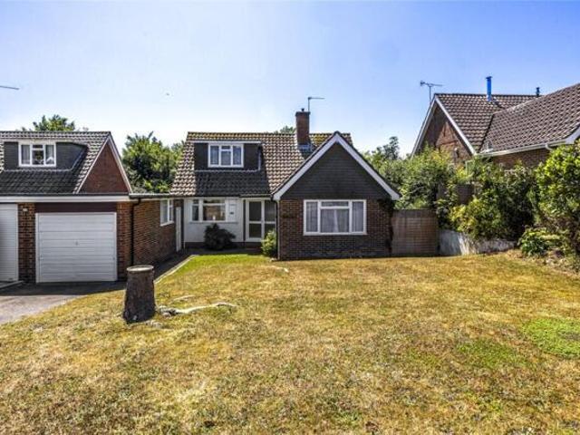 3 Bedroom House Worthing West Sussex 99277759