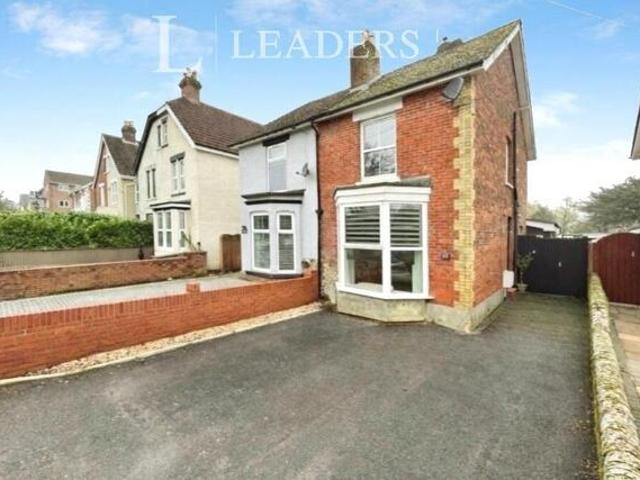3 Bedroom House Waterlooville Hampshire LS101025446