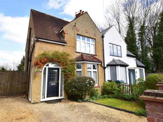 3 Bedroom House Watford Hertfordshire 101743345