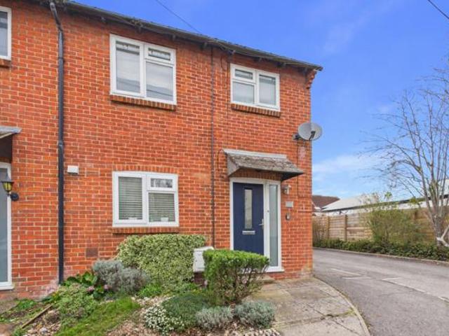 3 Bedroom House Watlington Watlington 99895145