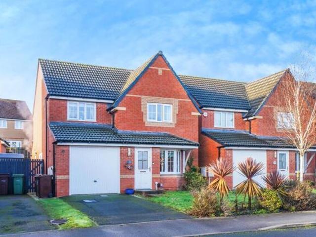 3 Bedroom House Wakefield Wakefield 99380888