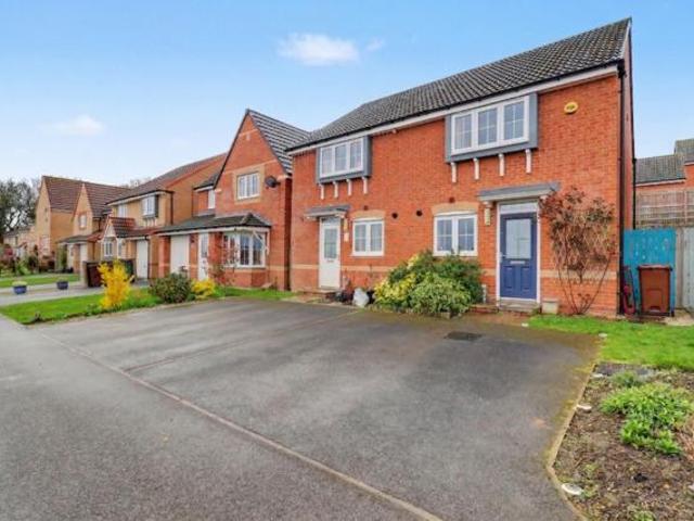 3 Bedroom House Wakefield Wakefield 101796886