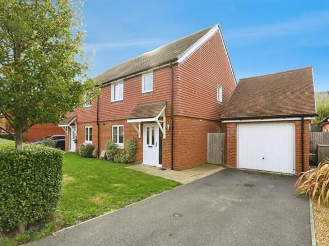 3 Bedroom House Waltham Chase Waltham Chase LS101931942