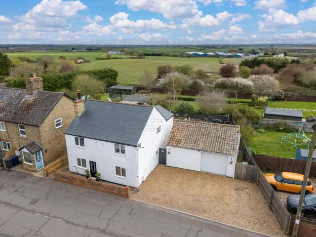 3 Bedroom House Warboys Cambridgeshire 101931485