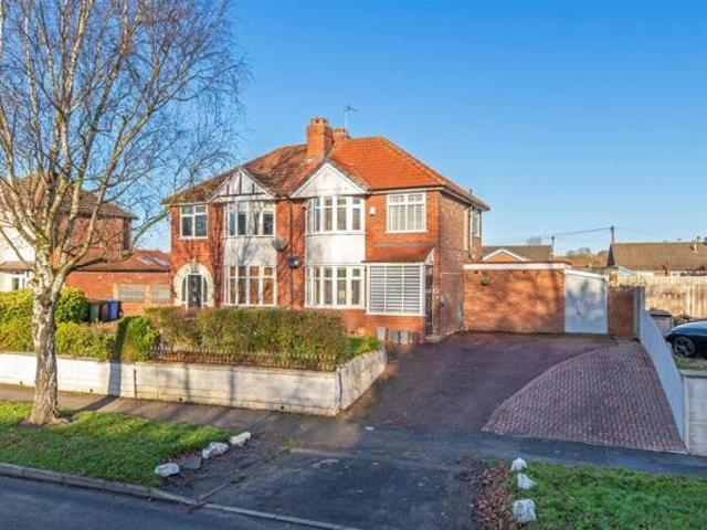 3 Bedroom House Warrington Warrington LS100917760