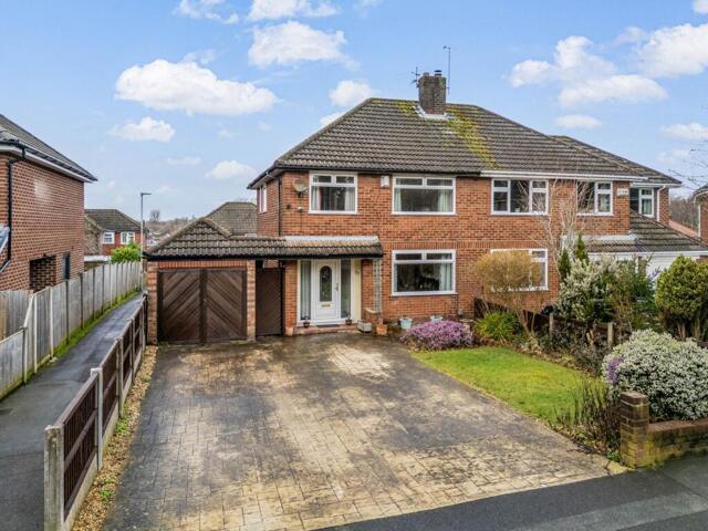 3 Bedroom House Warrington Warrington LS100953773