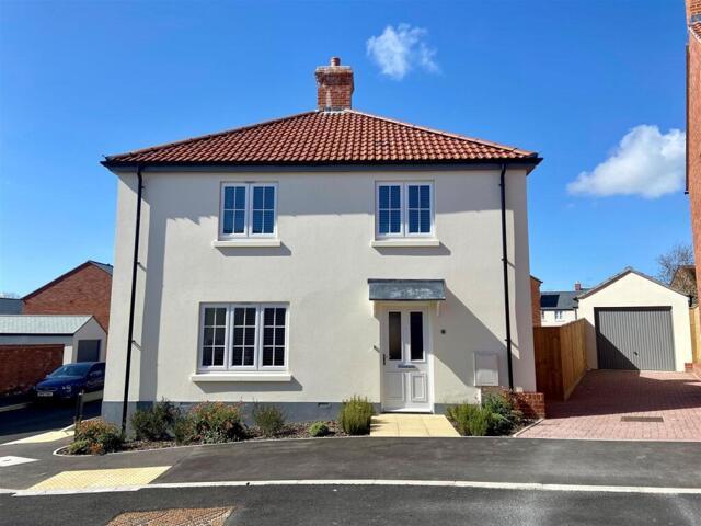 3 Bedroom House Weymouth Dorset LS98504017