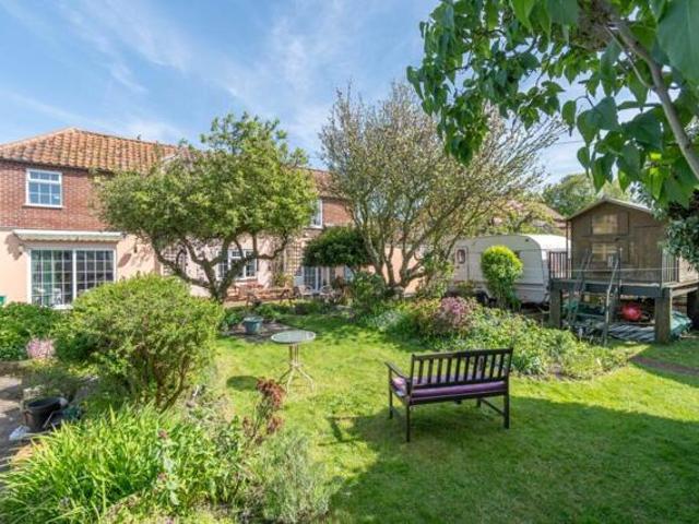 3 Bedroom House Wells Next The Sea Norfolk LS100426152
