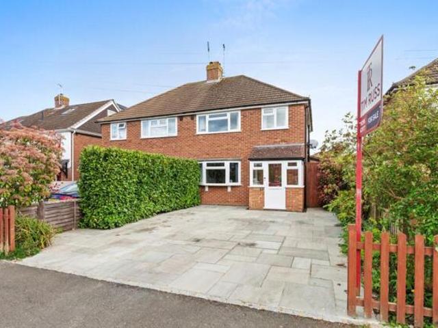 3 Bedroom House Wendover Buckinghamshire 101931355