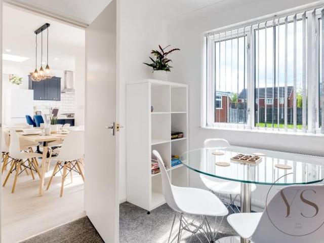 3 Bedroom House West Bromwich West Bromwich 69249304