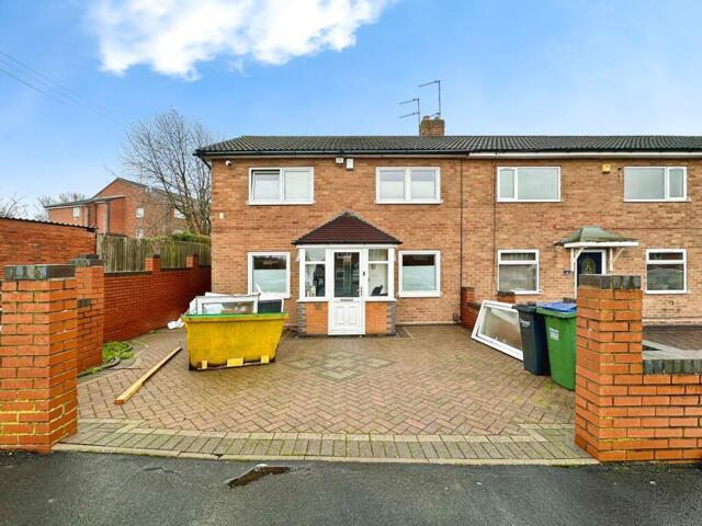 3 Bedroom House West Bromwich Sandwell LS99523421