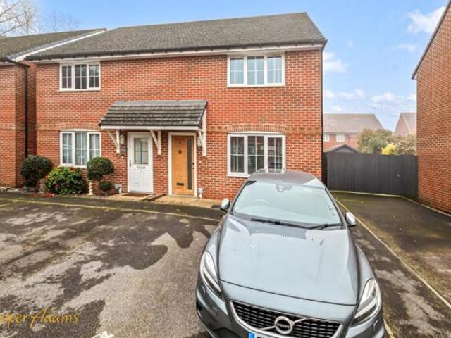 3 Bedroom House West Sussex West Sussex LS100456747
