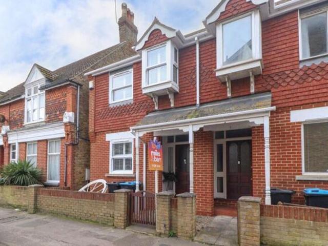 3 Bedroom House Westgate Kent 100024094
