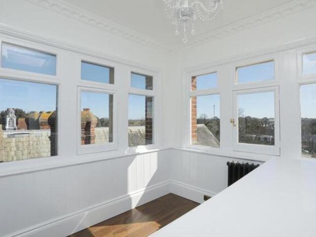 3 Bedroom House Westgate Kent LS99986534