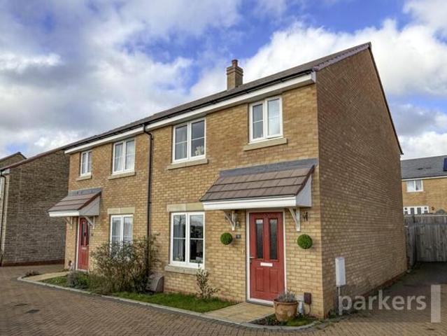 3 Bedroom House Witney Oxfordshire LS98903400