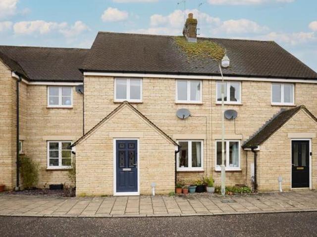 3 Bedroom House Witney Oxfordshire 101675342