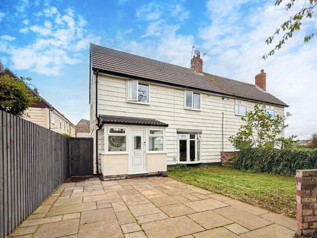3 Bedroom House Widnes Liverpool 100132661
