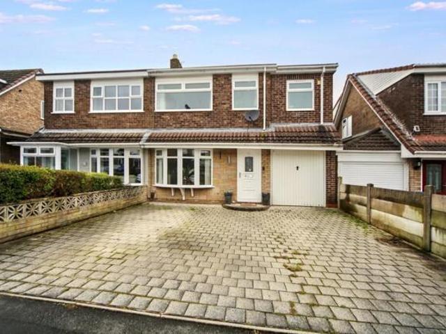 3 Bedroom House Wigan Wigan 100881703