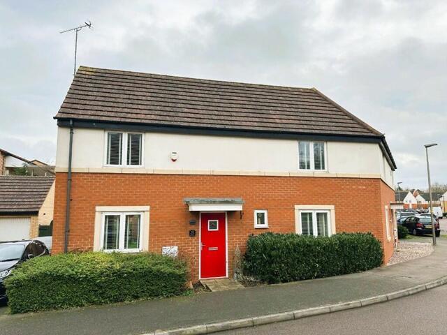 3 Bedroom House Willen Park Milton Keynes 99571836