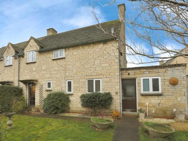 3 Bedroom House Willersey Worcestershire LS98864771